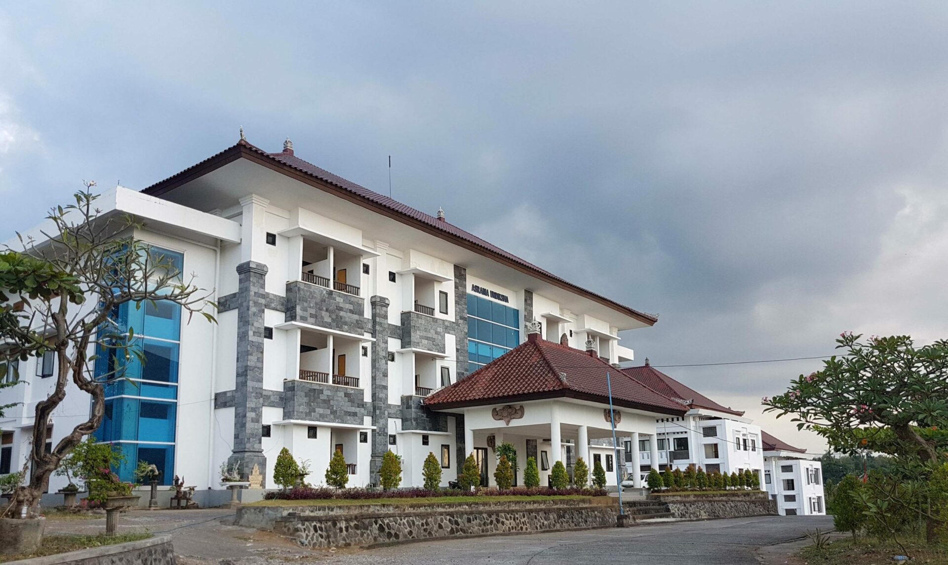 Handling Covid-19, Undiksha Prepares Dormitories for Independent ...