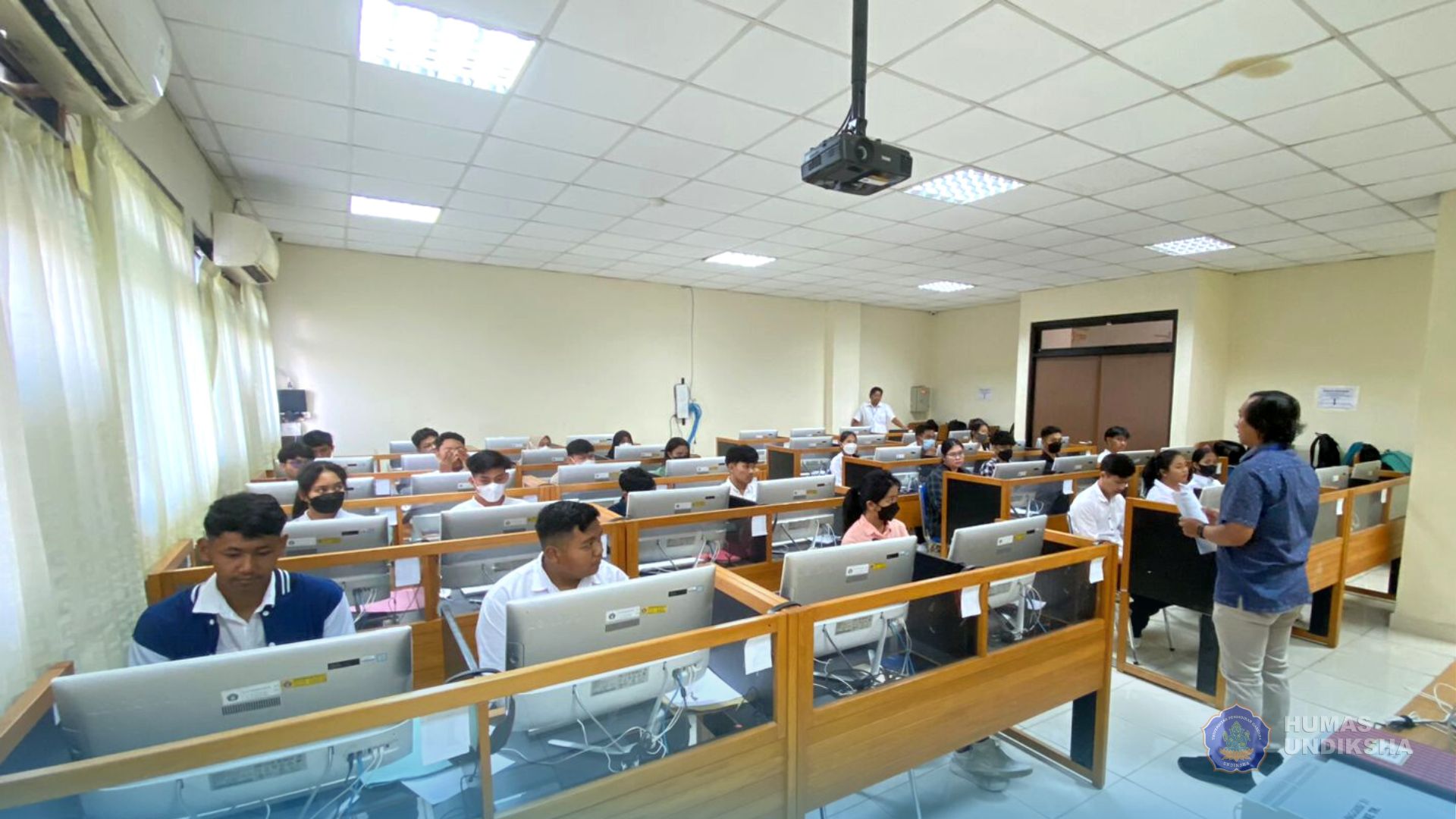 New Student Admissions 2023, Undiksha Holds SMBJM CBT - Universitas ...