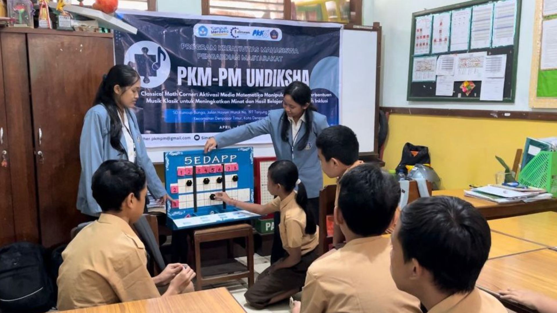 PKM-PM Undiksha: Tingkatkan Minat Belajar Matematika Siswa Sekolah Inklusi dengan “Classical ...