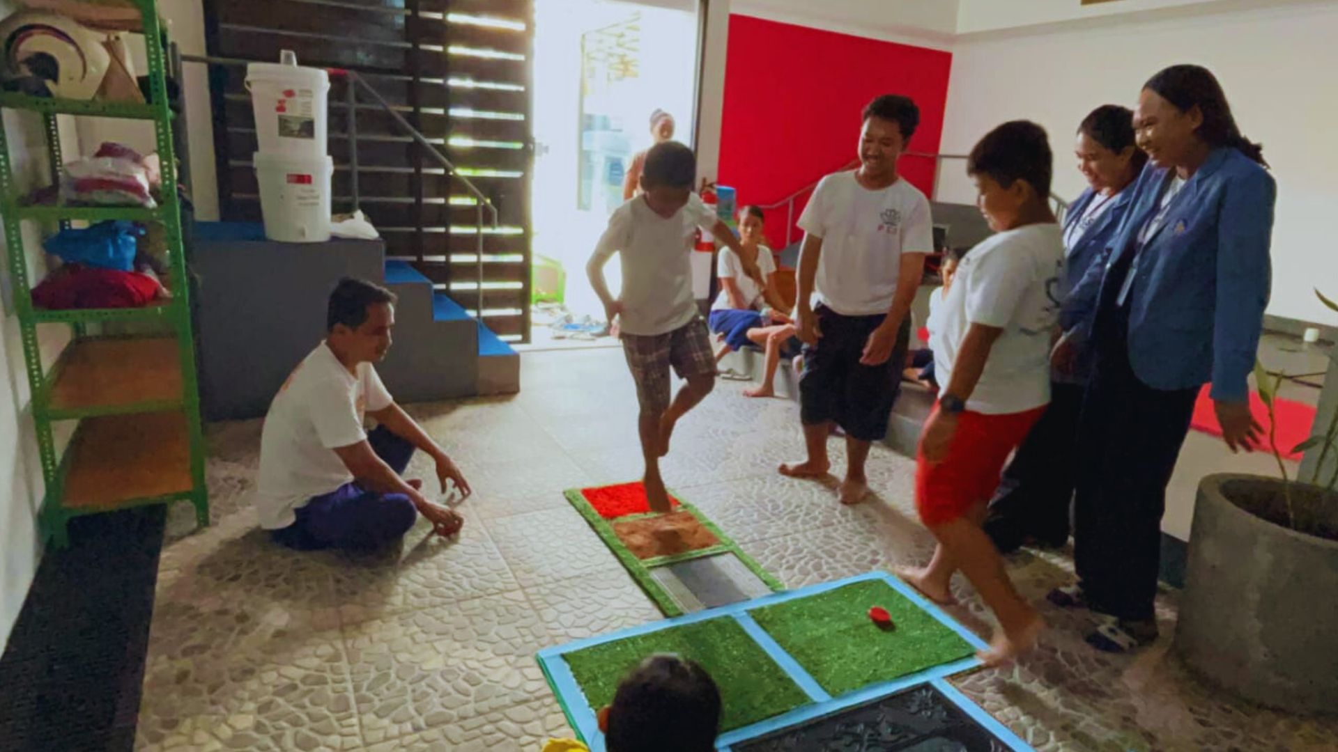 PKM-PM Undiksha: Pelatihan Modifikasi Permainan Dengkleng untuk ...