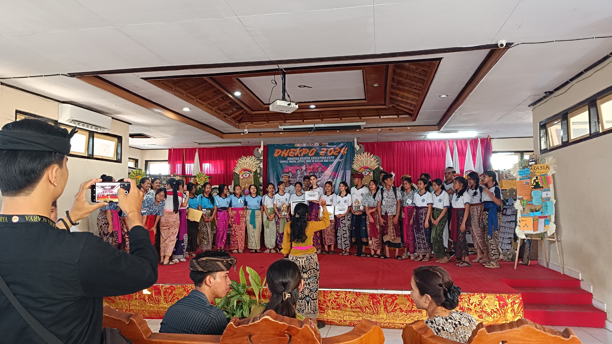 Juara Lomba Mading Se Buleleng - Sekolah Laboratorium Undiksha