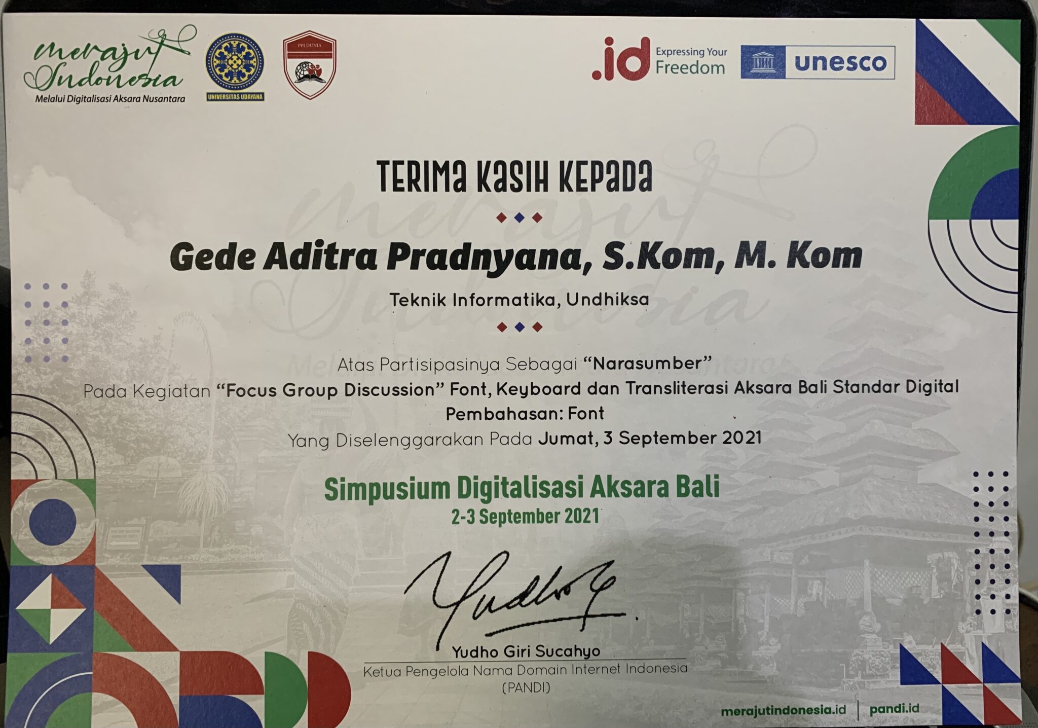 Narasumber FGD Font, Keyboard, dan Transliterasi Aksara Bali Standar Digital Pembahasan : Font ...