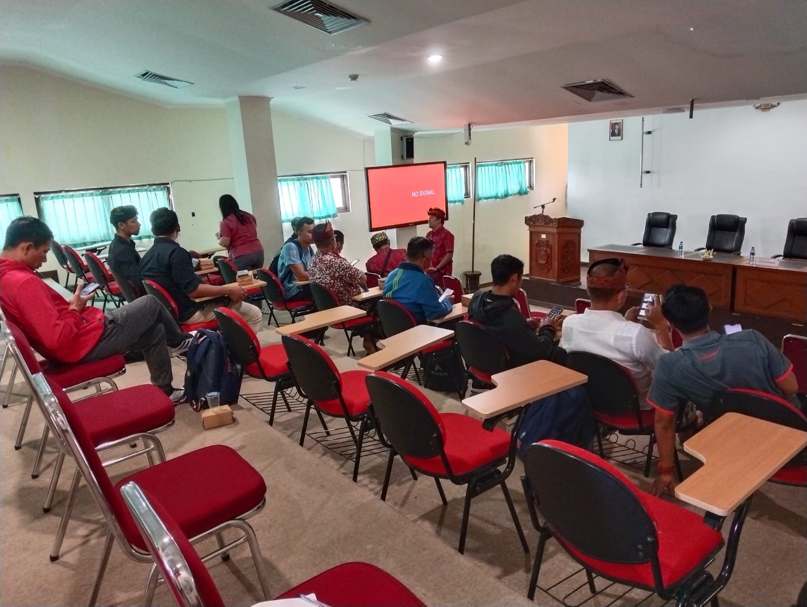 SHARING SESSION FOK UNDIKSHA - Fakultas Olahraga dan Kesehatan