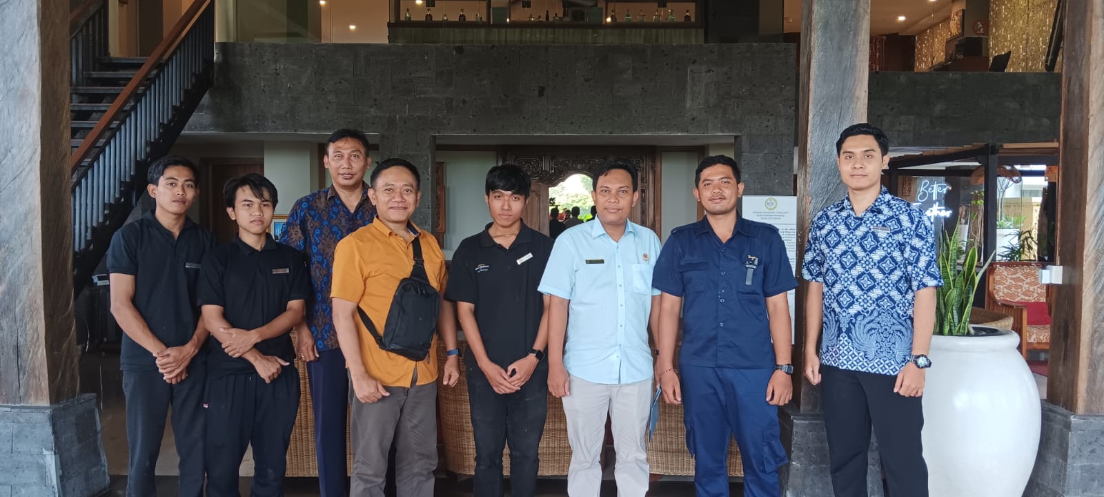 Tim Dosen Pendidikan Teknik Mesin Universitas Pendidikan Ganesha Melakukan Monitoring Magang ...